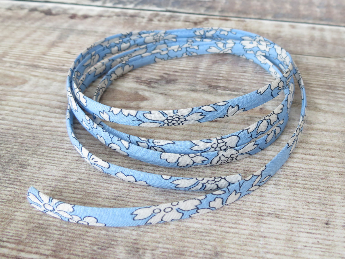 Liberty fabric Capel Ciel spaghetti cord with sky blue floral print ...