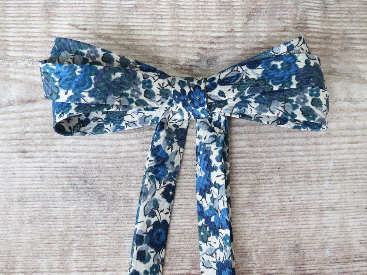 Liberty fabric Emma and Georgina B bias binding, 10mm double fold ...